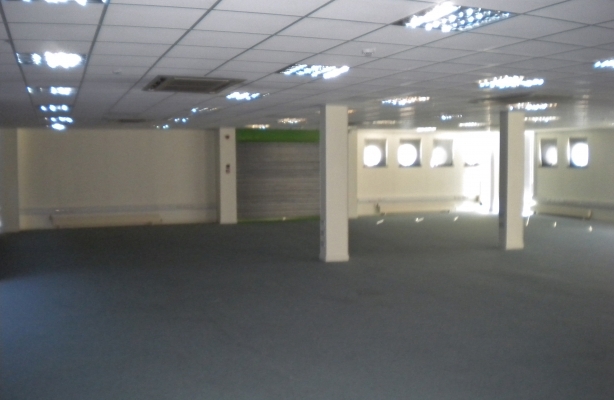 Andrew Dixon & Co.: Property: Denby House, Stafford Park 1